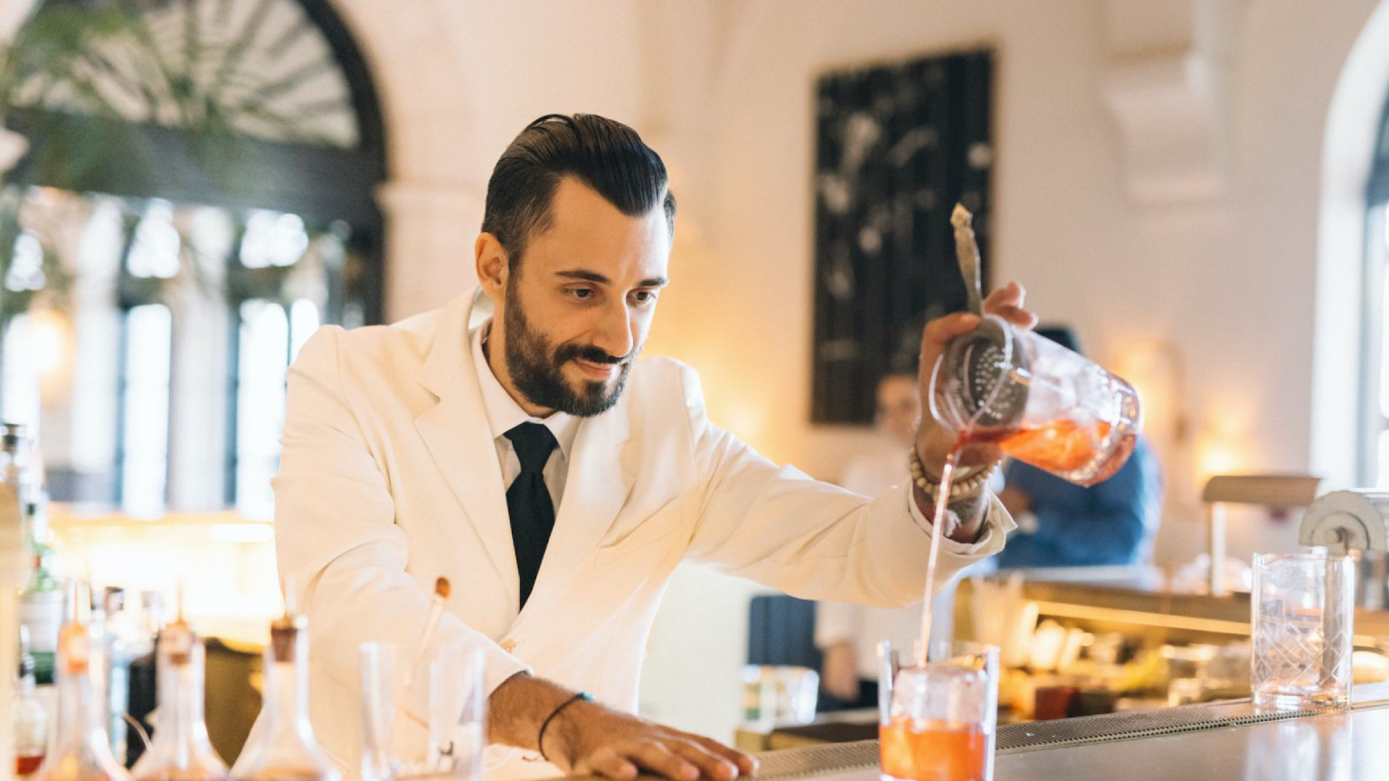 10 High-paying Hospitality and Hotel Jobs | Khaansama.com